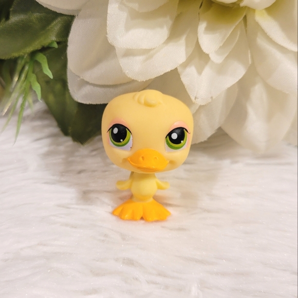 Littlest Pet Shop | Toys | Littlest Pet Shop Authentic Lps 5 Yellow ...